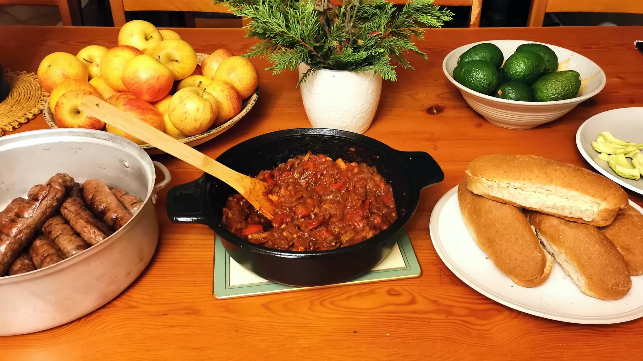 Tomato Smoor – Jana Cooks